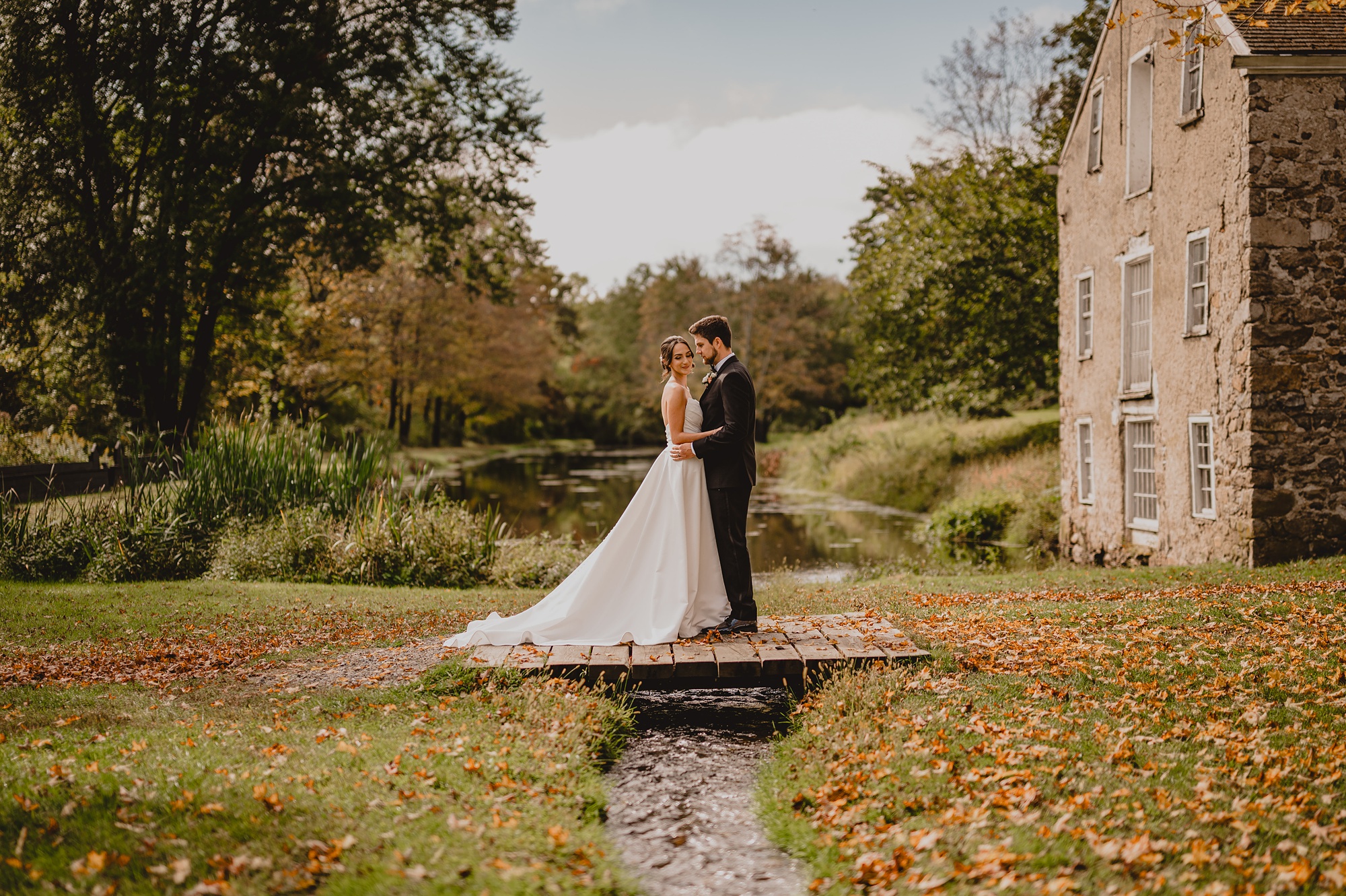 Photographer's Guide to Waterloo Village Weddings