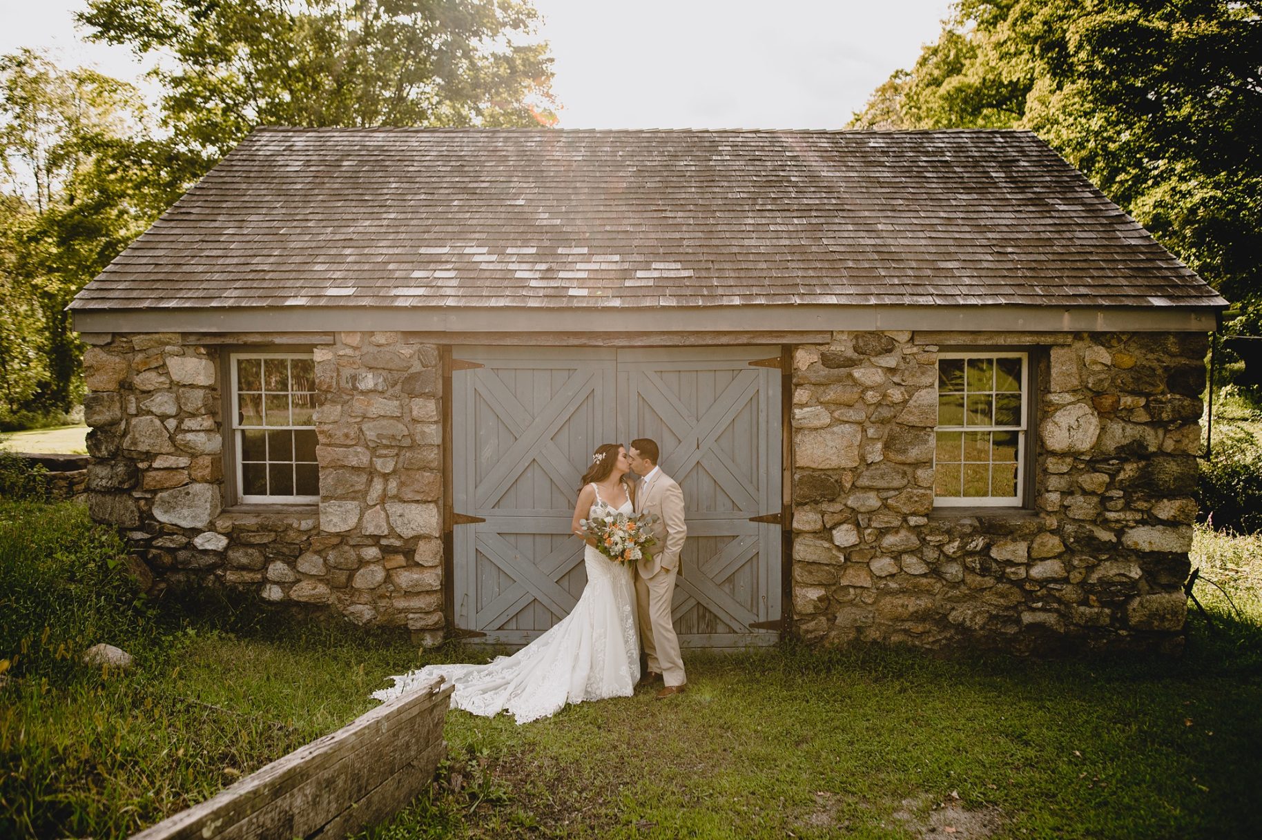 Photographer's Guide to Waterloo Village Weddings - J&R Photography